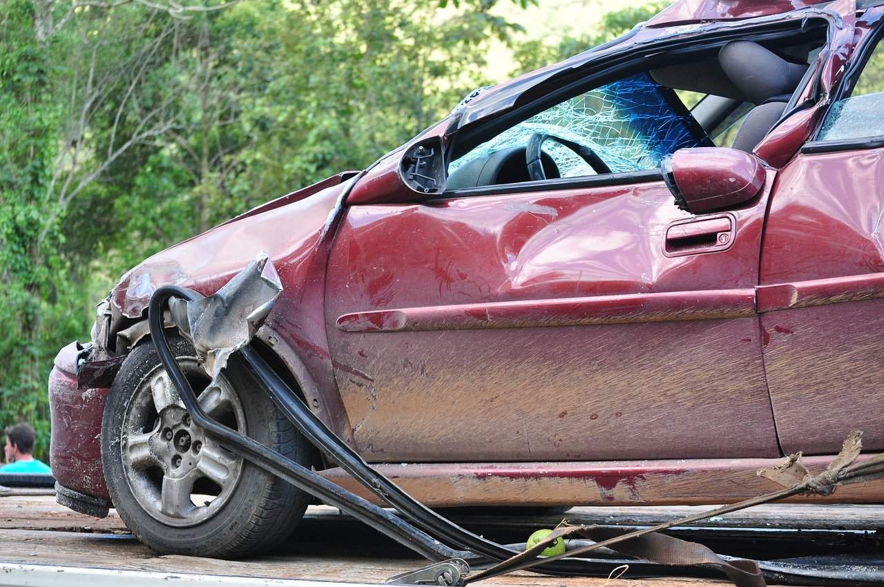 This is what happens to your body when you get into a car crash