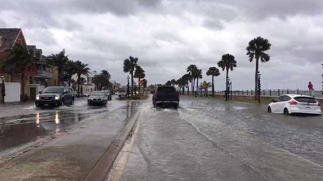 Weather conditions bring street flooding in St. Augustine